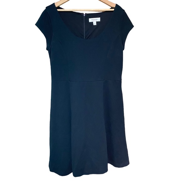 Isaac Mizrahi | Dresses | Isaac Mizrahi Black Fit Flare Knee Length ...